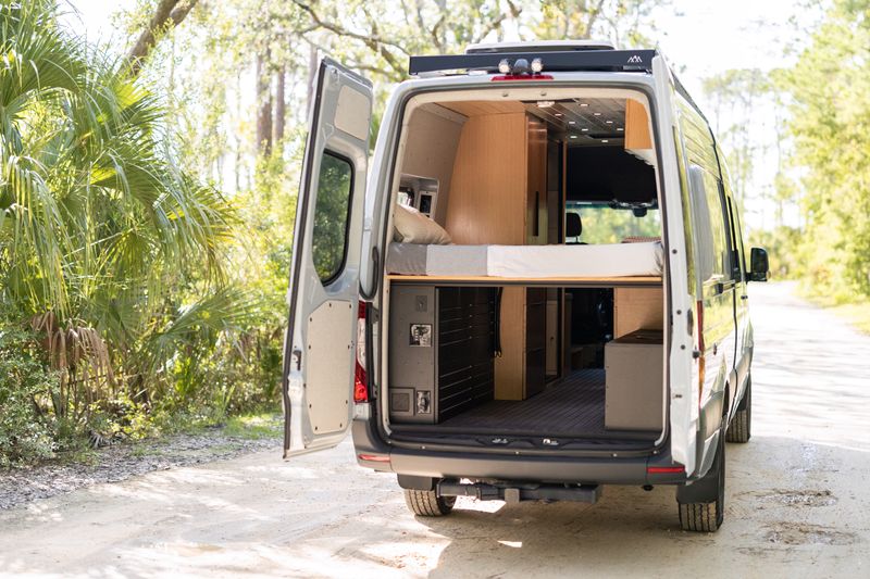 Camper Van For Sale: Ultimate 2025 Mercedes Sprinter AWD 170 WB | MIST