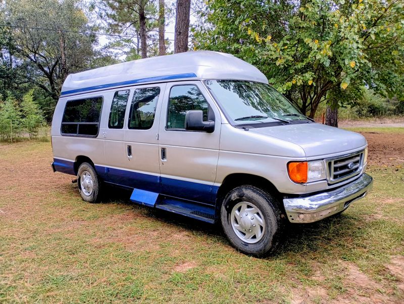 Camper Van For Sale: 2006 Econoline with Solar-Gas Power!