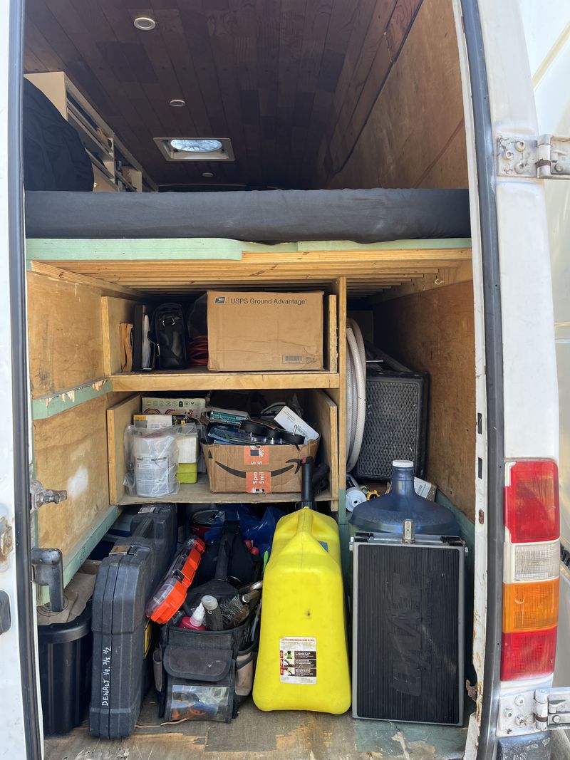 Camper Van For Sale: 2005 Dodge Sprinter 2500 Camper Van Conversion
