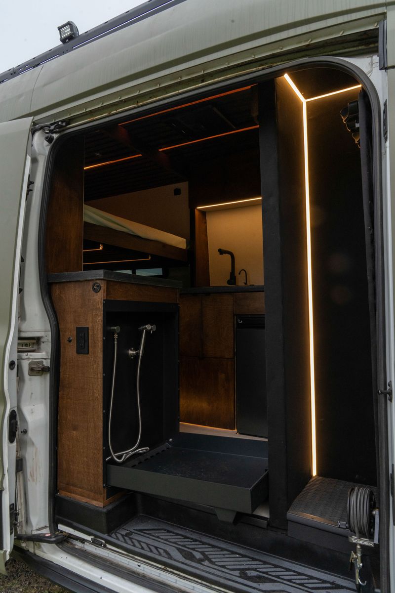 Camper Van For Sale: 4 Seasons Sleeps 4 Luxury Adventure Van | Chino M