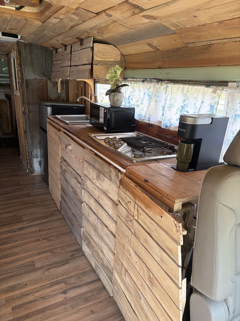 Bus Conversion Camper For Sale: 1991 Thomas bus