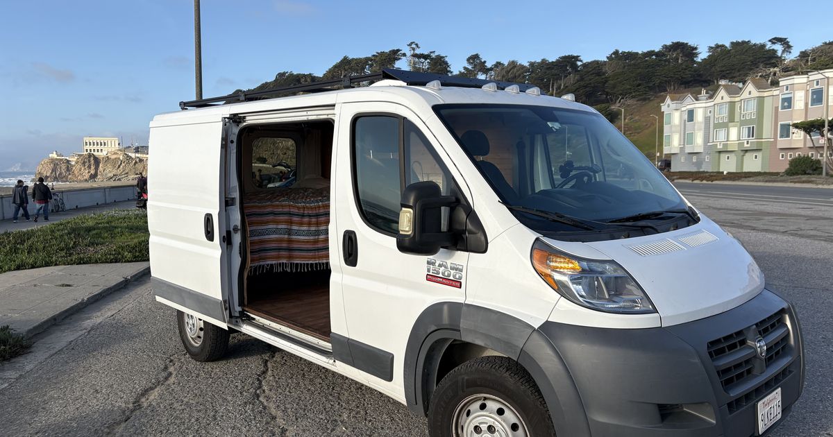 Camper Van For Sale: 2017 Promaster, solar panels, extra tires, great