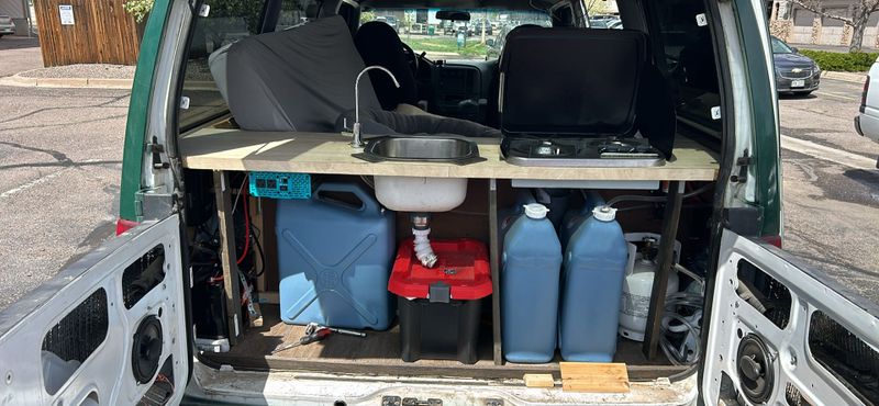 Camper Van For Sale: 2000 AWD Astro Van in Morrison, Colorado