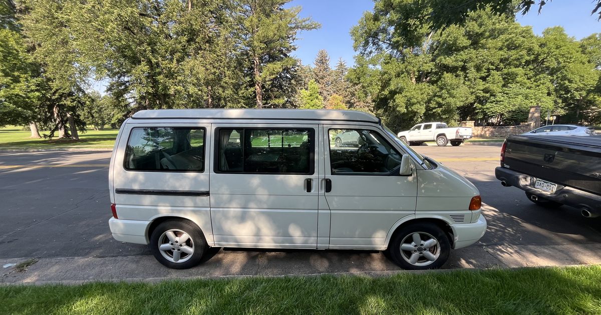 Camper Van For Sale: 2001 Volkswagon Eurovan Weekender MV