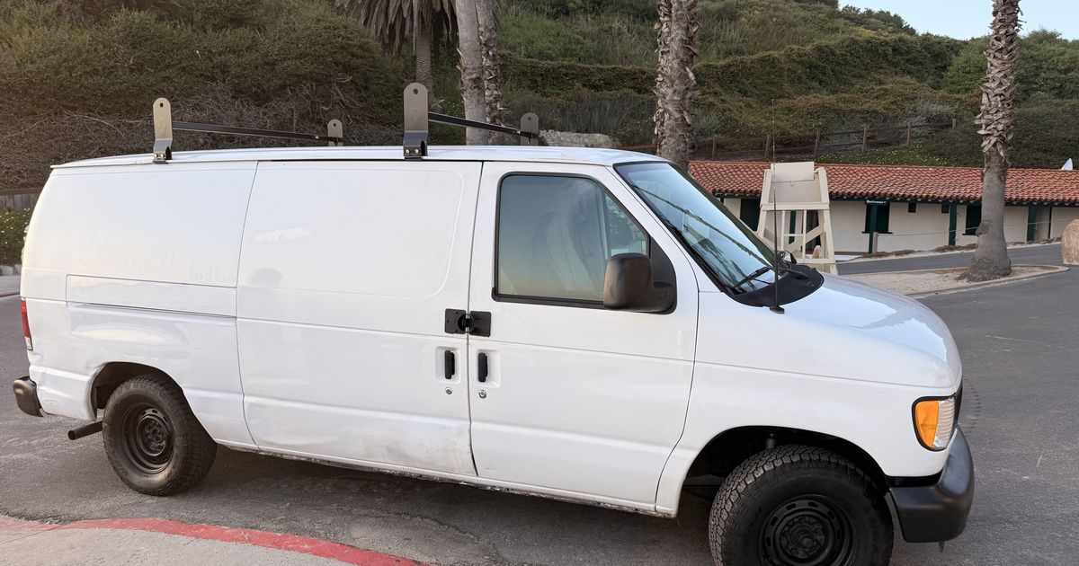 Camper Van For Sale: 2003 Ford e150 (built out sleeper van)