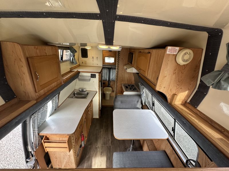 Camper Van For Sale: 1990 Ford Okanagan in Sisters, Oregon