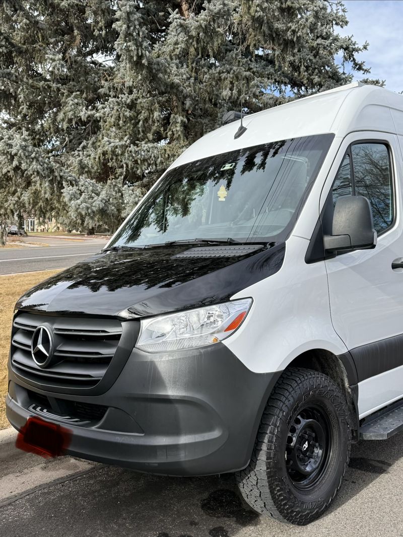 Camper Van For Sale: 2022 Geotrek 170 Seats/Sleeps 4 Low Miles