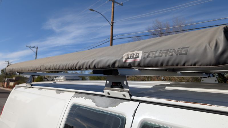 Camper Van For Sale: 2005 Savana 2500 Campervan Conversion