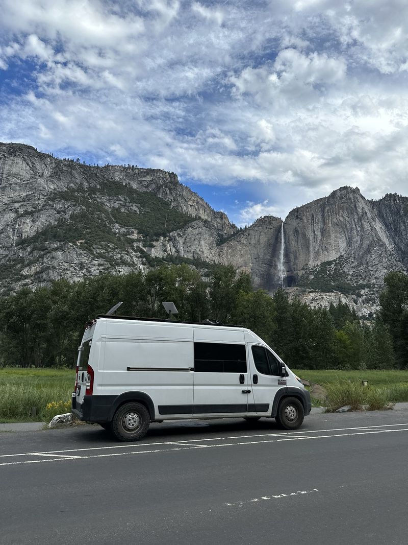 Camper Van For Sale: 🚐 2019 Ram ProMaster 2500: Fully Off Grid Camper
