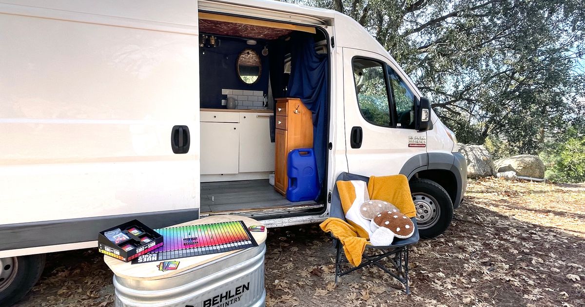 Camper Van For Sale: *MOVING ABROAD MAKE ME AN OFFER* Fully Off-Grid C