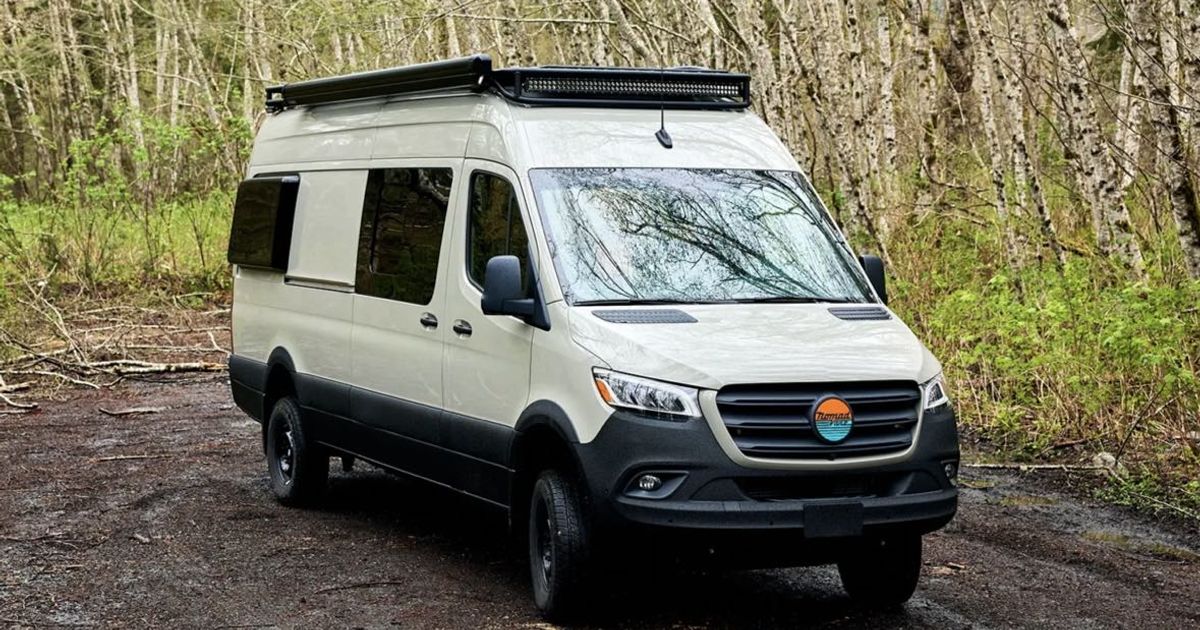 Camper Van For Sale: 2020 Mercedes-Benz Sprinter 4x4 Cargo Van 170 WB