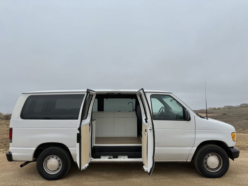 Camper Van For Sale: Ford E-150 Camper Van Conversion