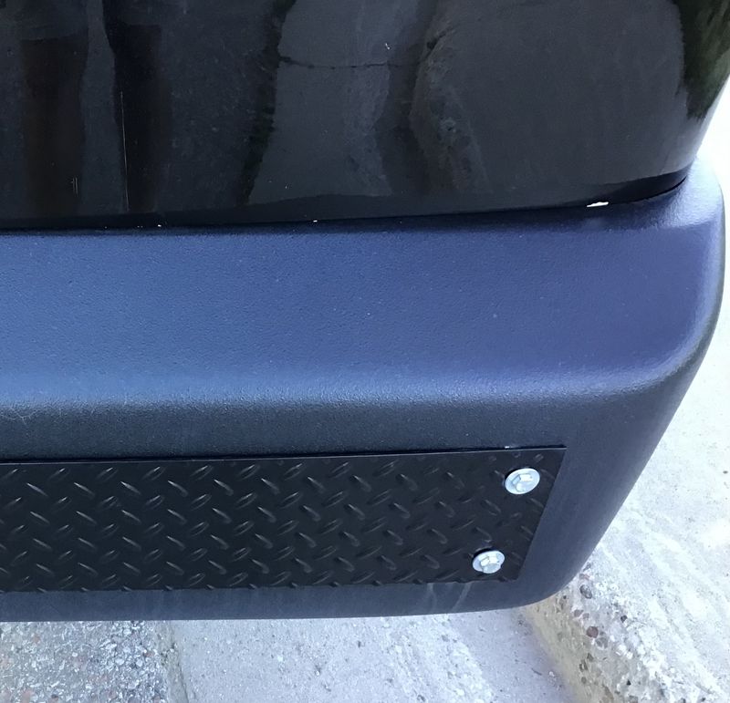 Camper For Sale: rare factory 4x4 2006 Ford F-550 Krystal Koach shuttl