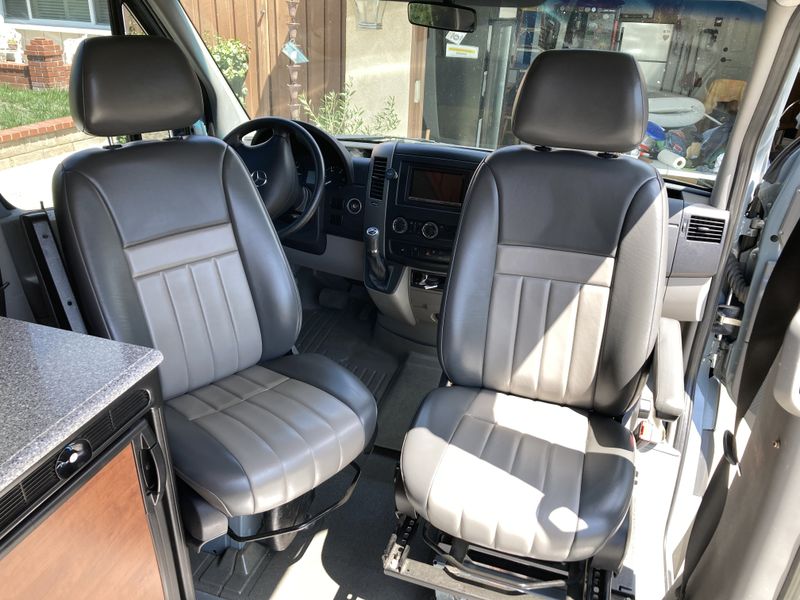 Camper Van For Sale: 2014 Sprinter Sportsmobile High Roof Camper Van